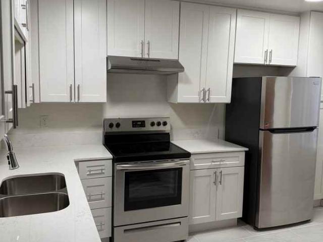 FMS Holdings I LLC 1 Bedroom Apartment for Rent at 144 S Doheny Dr, Los Angeles, CA 90048 Mid City West