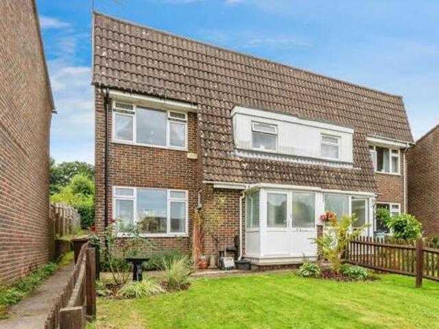Froxfield, Dellfield, Petersfield, 3 Bedroom Semi detached