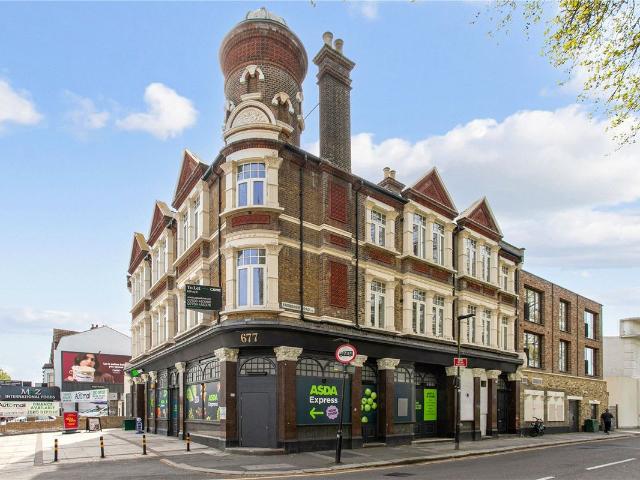 Frobisher Road, London N8, 2 bed flat to rent, £2,500 pcm | PrimeLocation