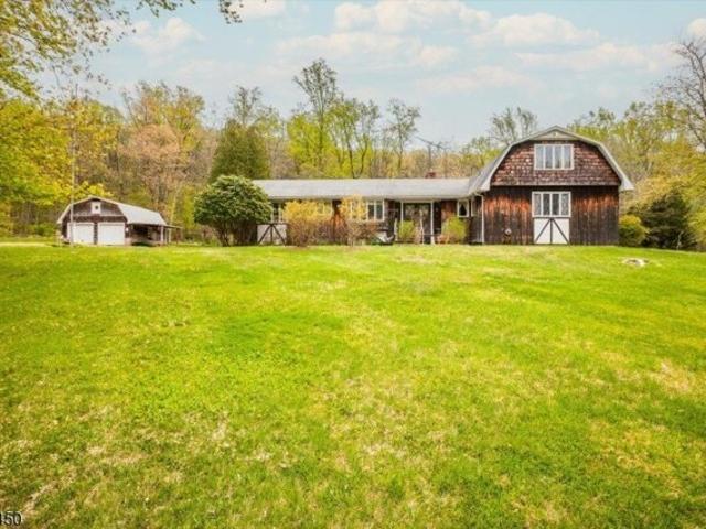 Frog Hollow Rd, Tewksbury Township, Home For Sale