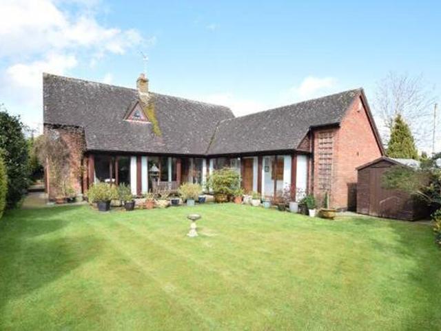 Frogmore Place, Frogmore Road, 3 Bedroom Detached