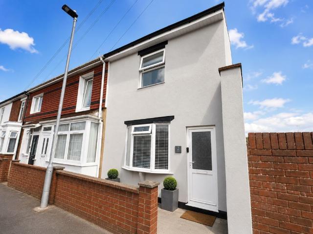 Frogmore Road, Southsea PO4, 2 bed terraced house to rent, £1,300 pcm | PrimeLocation