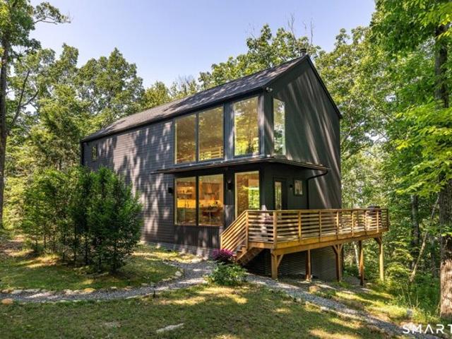 Front Of The Mountain Rd, New Milford, Home For Sale