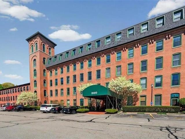Front St Apt,pawtucket, Condo For Sale