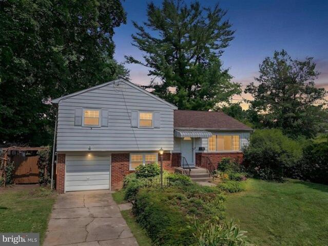 Front St, Mount Holly, Home For Sale