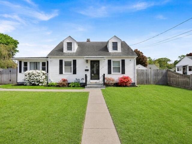 Frontenac St, Chicopee, Home For Sale