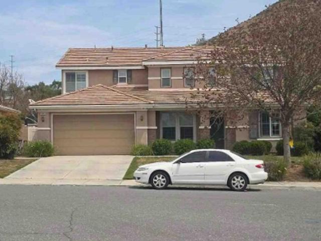Frontier Manor St