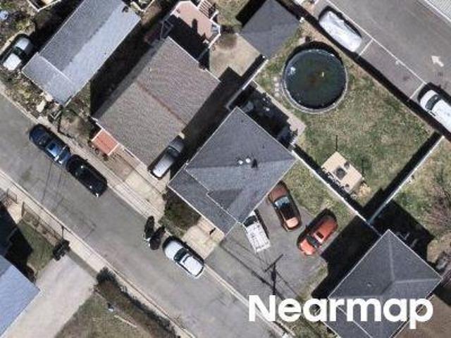 Frost Ln