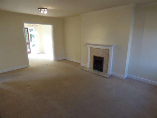 Frost Road, Wellesbourne, CV35
