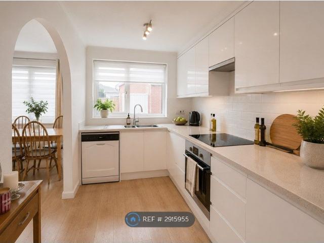 Frating Crescent, Woodford Green IG8, 4 bed terraced house to rent, £2,750 pcm | PrimeLocation