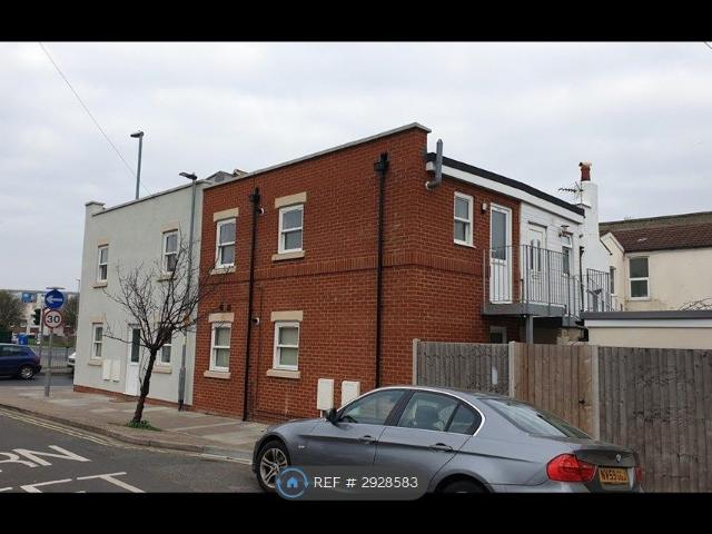 Fratton Road, Portsmouth PO1, 1 bed flat to rent, £850 pcm | PrimeLocation