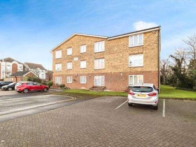 Frazer Close, Romford, 1 Bedroom Property