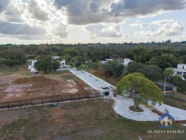 Frações na SMPW Quadra 26 – Park Way – Condomínio Fechado 2.100m² cada