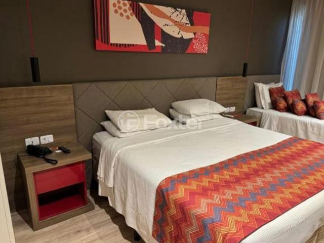 Fração Imobiliária, 1 dormitórios, 24 m², em Centro