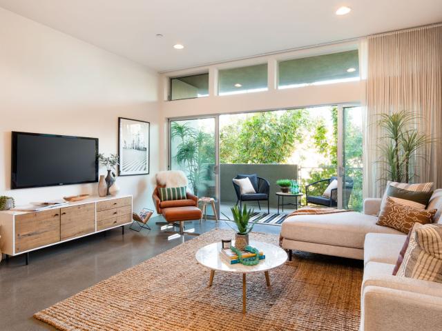Frame Culver City