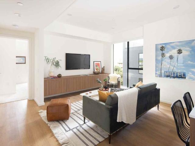 Frame Downtown Culver 1 Bedroom Apartment for Rent at 3745 Cardiff Ave, Los Angeles, CA 90034 Palms