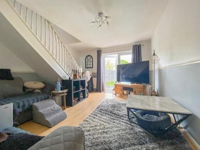 Frampton Road, Linden