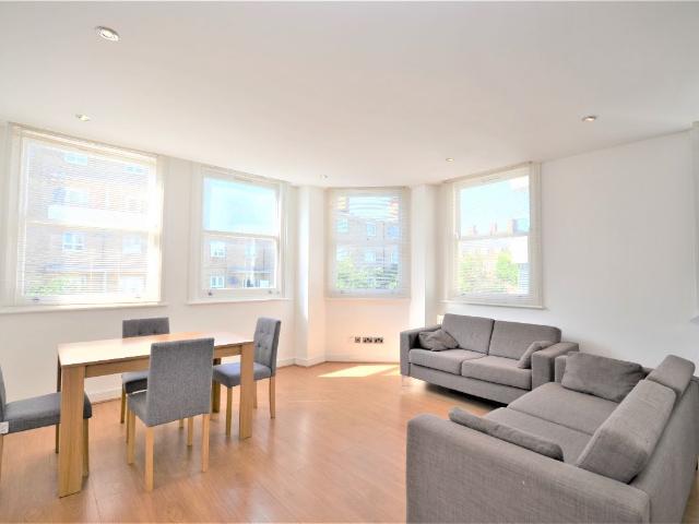 Frampton Street, Edgware Rd NW8, 2 bed flat to rent, £2,800 pcm | PrimeLocation