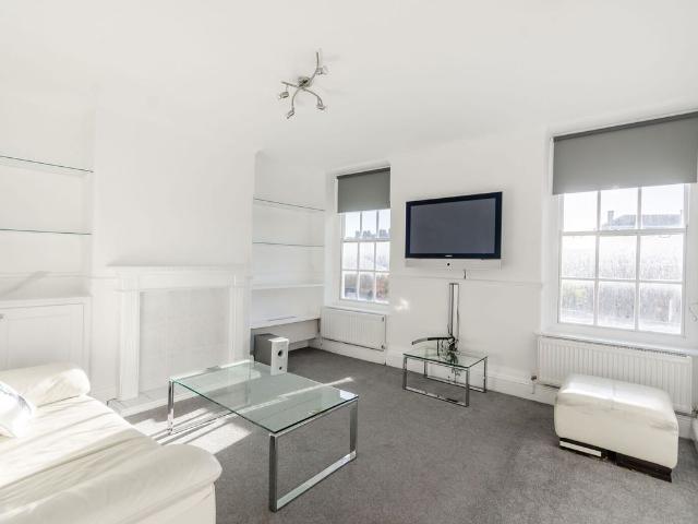 Frampton Street, St John's Wood, London NW8, 3 bed flat to rent, £3,250 pcm | PrimeLocation