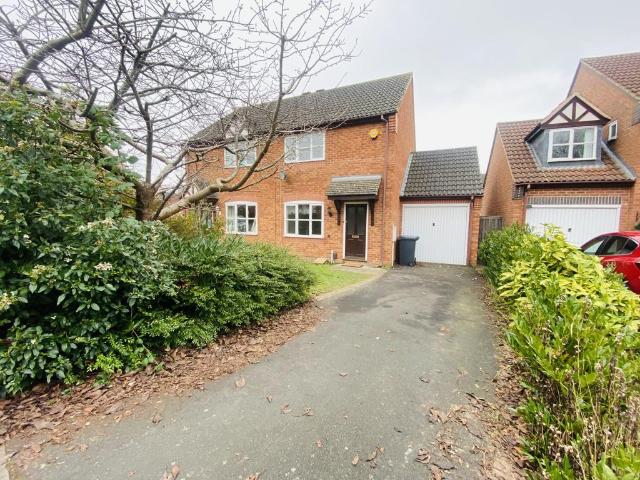 Frances Gibbs Gardens, Whitnash CV31 2 bed semi detached house to rent £1,395 pcm £322 pw