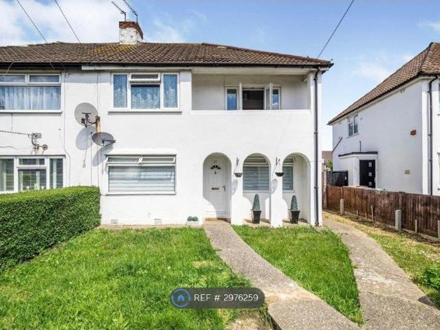 Frances Road, London E4, 2 bed maisonette to rent, £1,700 pcm | PrimeLocation