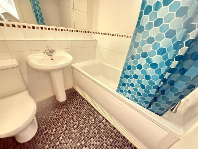 Franchise Street, Wednesbury WS10, 3 bed terraced house to rent, £1,175 pcm | PrimeLocation