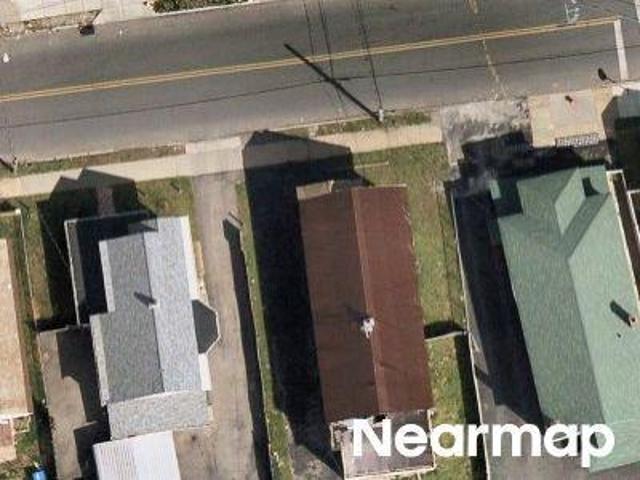 Francis Ave