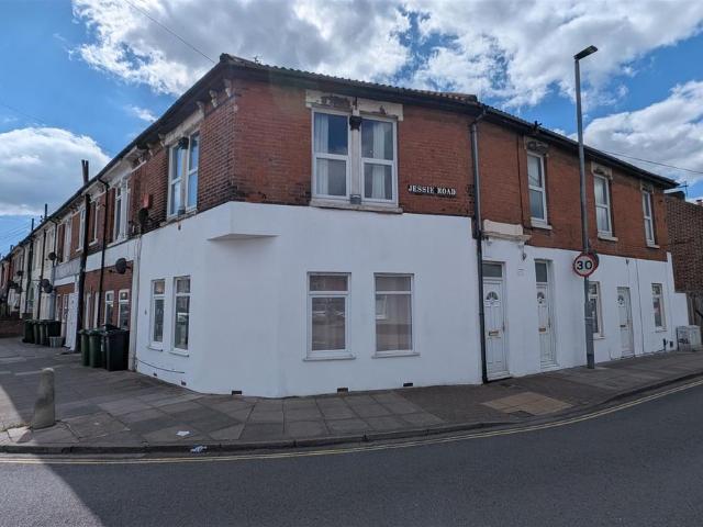 Francis Avenue, Southsea, Oep PO4, 1 bed flat to rent, £850 pcm | PrimeLocation