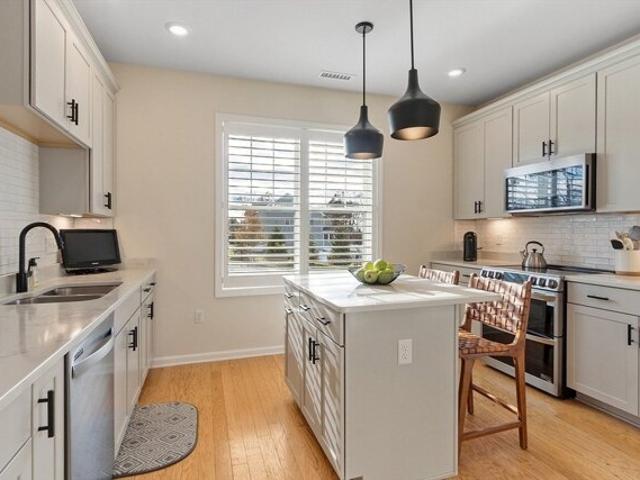 Francis Dr Apt,andover, Condo For Sale