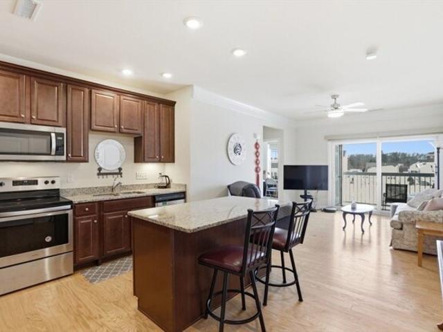 Francis Dr Apt,andover, Condo For Sale
