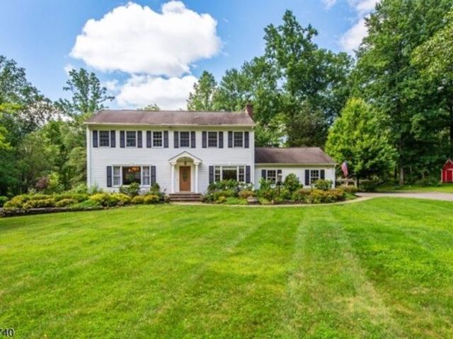 Francis Ln, Chester Township, Home For Sale