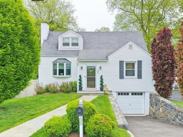 Francis Ln, Greenwich, Home For Sale