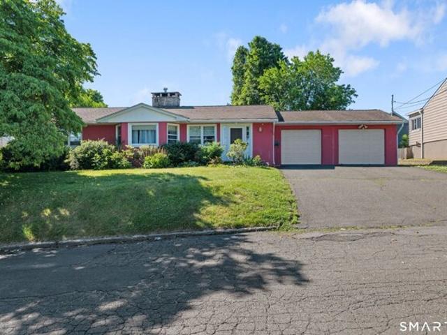 Francis Rd, Danbury, Home For Sale