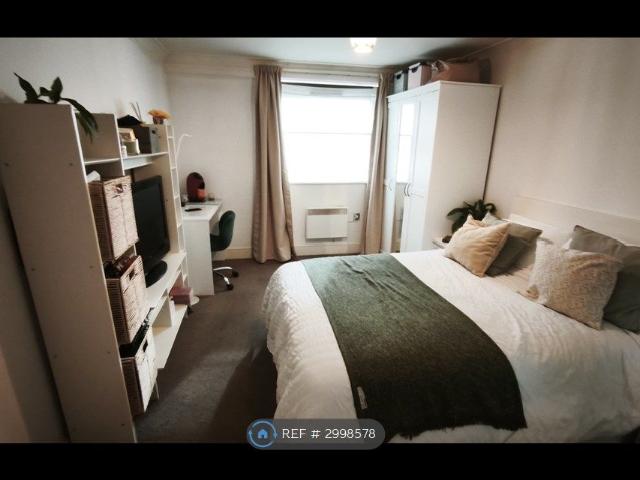 Francis Road, Birmingham B16, 2 bed shared accommodation to rent, £1,000 pcm | PrimeLocation