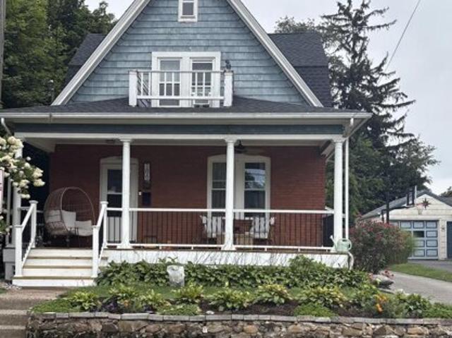 Francis St, New Britain, Home For Sale