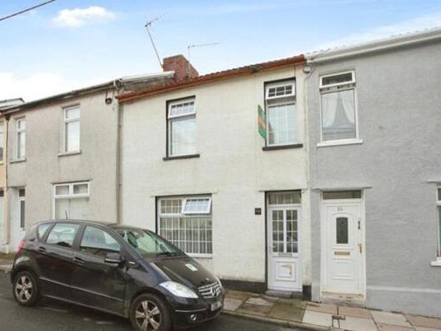 Francis Street, Fleur De Lis, 3 Bedroom Terraced