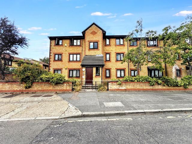 Francis Street, Stratford E15, 1 bed flat to rent, £1,350 pcm | PrimeLocation