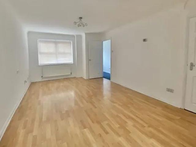 Francisco Close Chafford Hundred, Property for rent