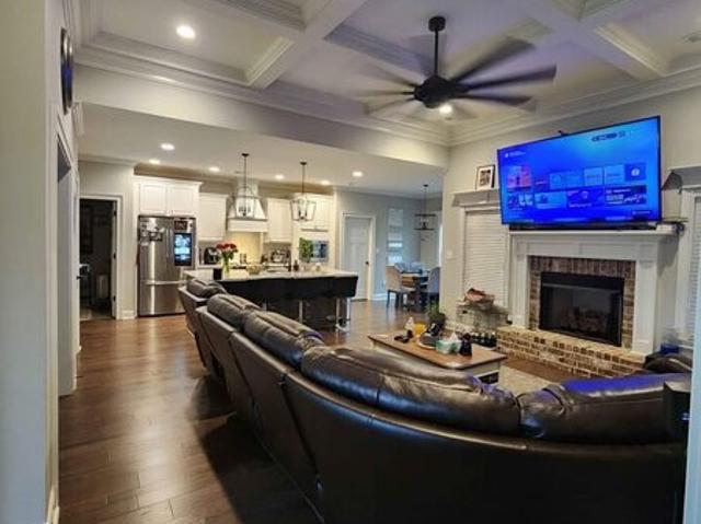 Francisco E is offering a Room For Rent in Byron, Macon in August 2026 $0.00