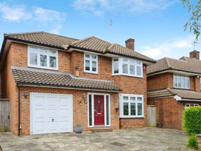 Francklyn Gardens, Edgware, 5 Bedroom Detached