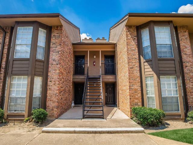 Frankford Flats Apartments 2 Bedroom Apartment for Rent at 2601 Frankford Rd, Dallas, TX 75287