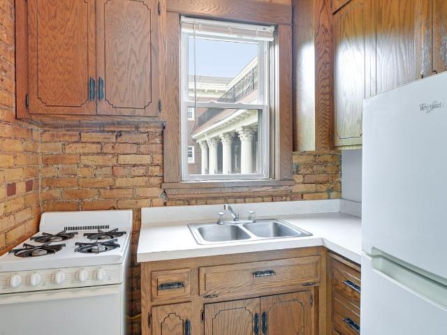 Franklin 1 Bedroom Apartment for Rent at 1117 W Franklin Ave, Minneapolis, MN 55405 Lowry Hill