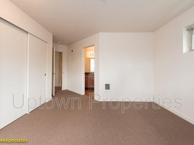 Franklin and Tucker Apartments 2 Bedroom Apartment for Rent at 4775 4855 4775 SW Franklin Ave, Beaverton, OR 97005 Central Beaverton