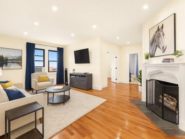 Franklin Ave Apt A, White Plains, Property For Sale