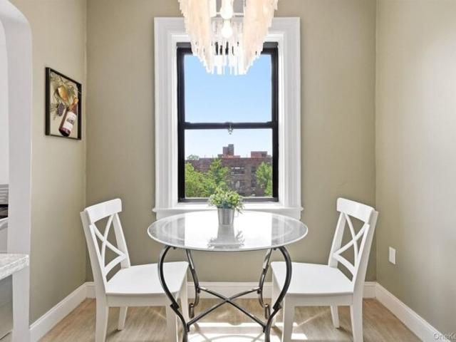 Franklin Ave Apt F, White Plains, Property For Sale