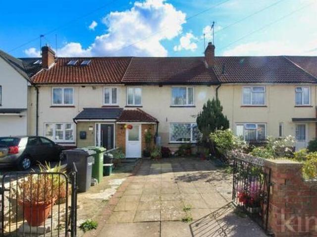 Franklin Avenue, West Cheshunt, 3 Bedroom Terraced