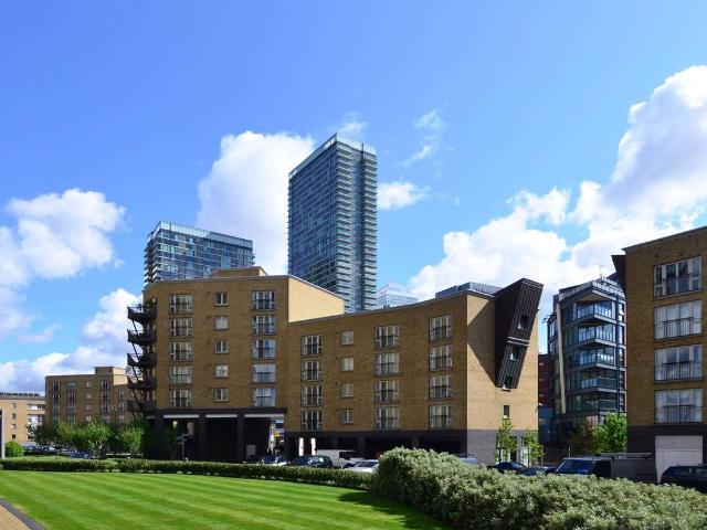 Franklin Building, Canary Wharf, London E14, 2 bed flat to rent, £2,250 pcm | PrimeLocation