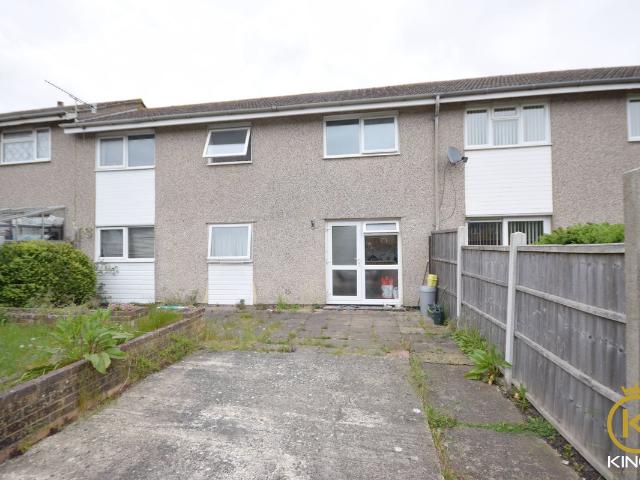 Franklin Court, Guildford GU2, 4 bed terraced house to rent, £2,600 pcm | PrimeLocation