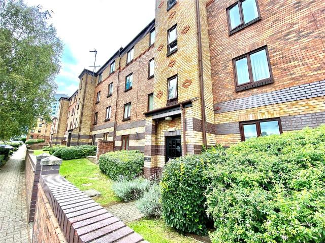 Franklin Court, Redcliff Mead Lane, Bristol BS1, 1 bed flat to rent, £1,200 pcm | PrimeLocation