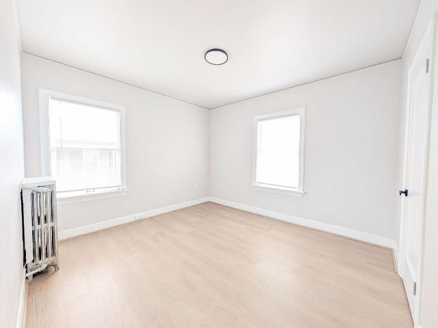 Franklin Eastlake 1 Bedroom Apartment for Rent at 2711 Franklin Ave E, Seattle, WA 98102 Eastlake
